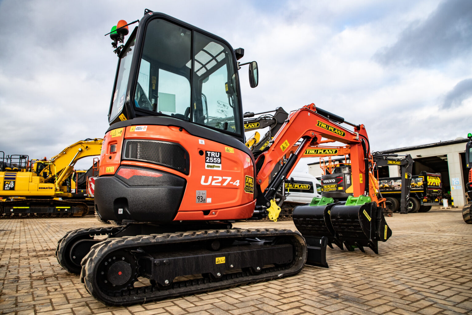 Kubota U27 Mini-Excavator For Hire | Mini-Digger Hire