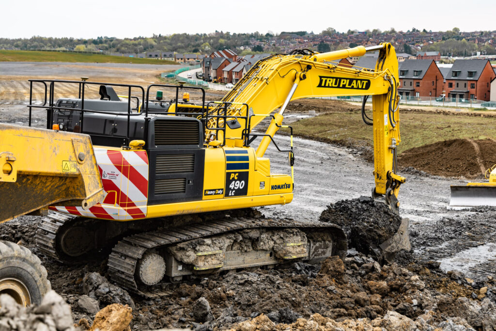 Tru7: Construction Vehicles for Sale & Hire | Aggregates | Concrete