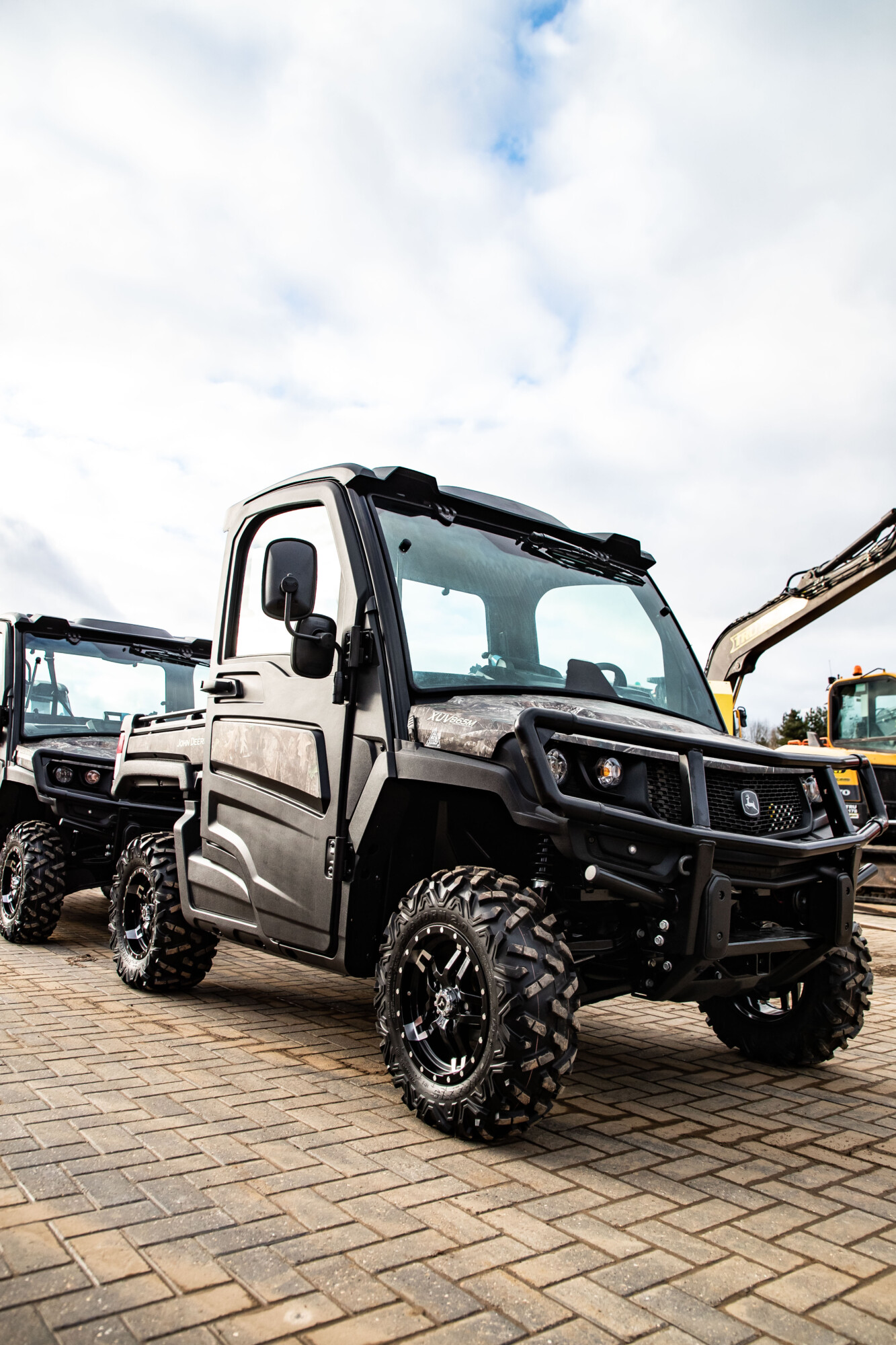 Plant Hire UK | Telehandlers, Diggers, Dumpers & More Nationwide