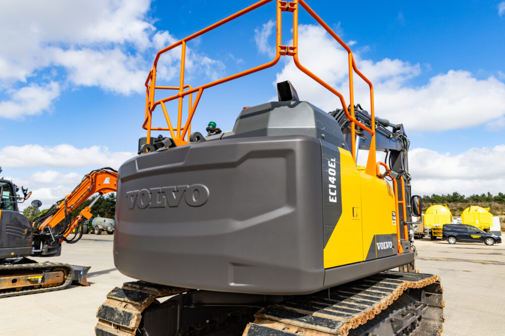TRU1454 – NEW 2020 VOLVO EC140EL EXCAVATOR - TRU7 Group